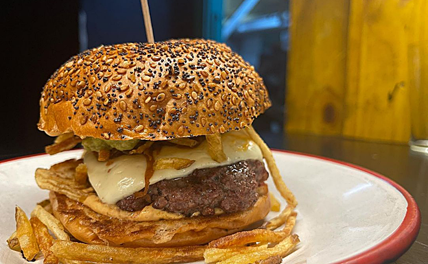 Tipula burger | Las hamburguesas del Tipula llegan a Ledesma | El Correo